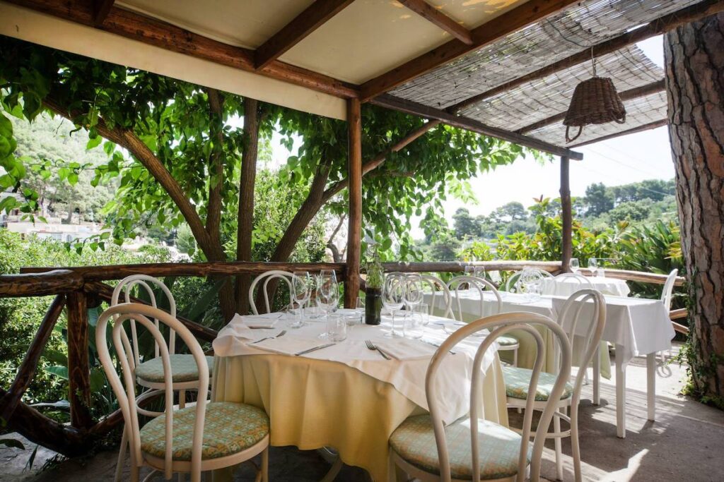 My 6 Favorite Restaurants On Capri, Italy | TravelAwaits - TravelAwait ...