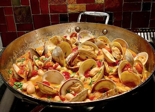 Seven Fish Dishes for Your Holiday Feast – Venagredos